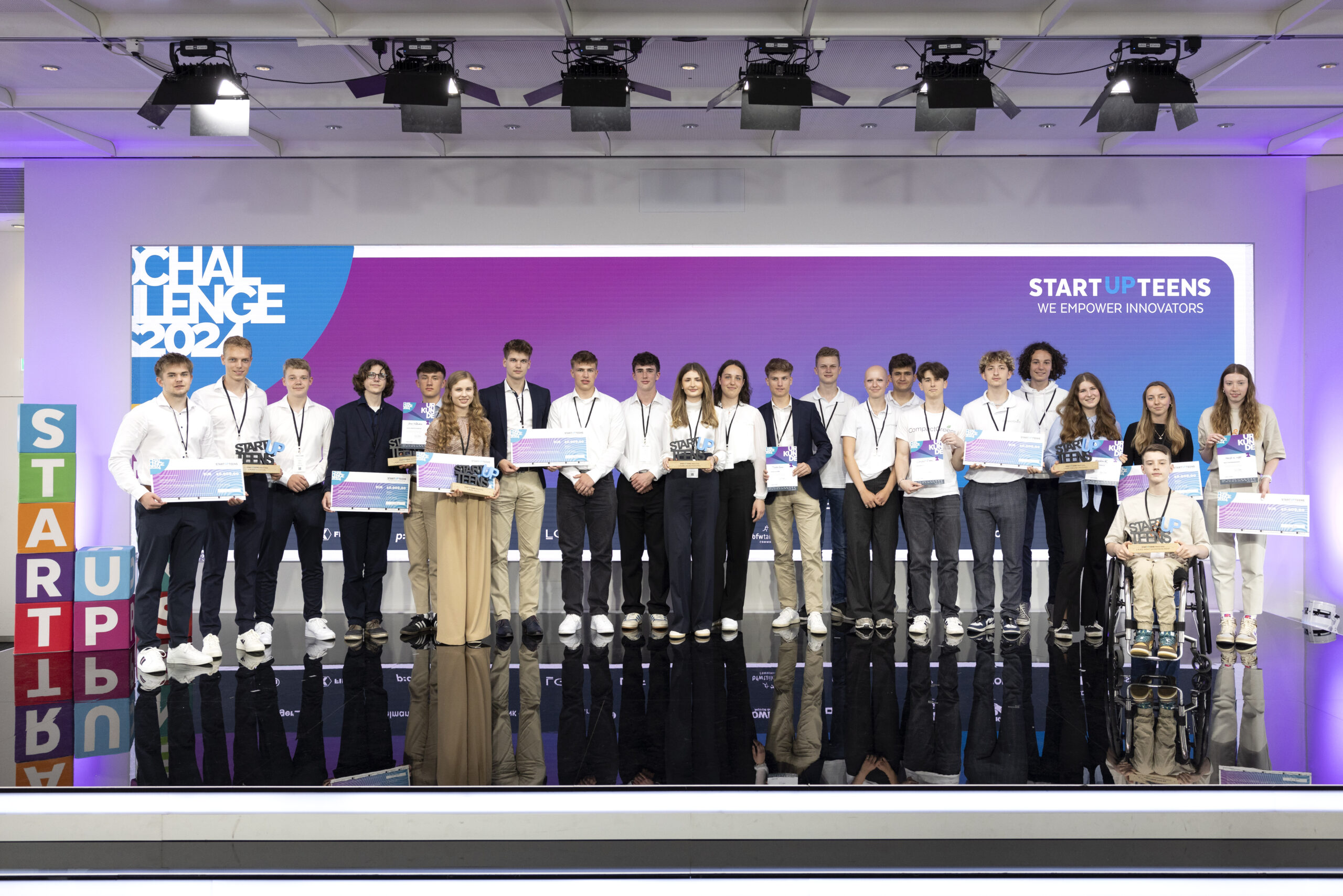 Die GewinnerInnen der Startup Teens Businessplan-Challenge 2024 - Wirtschaftskraft