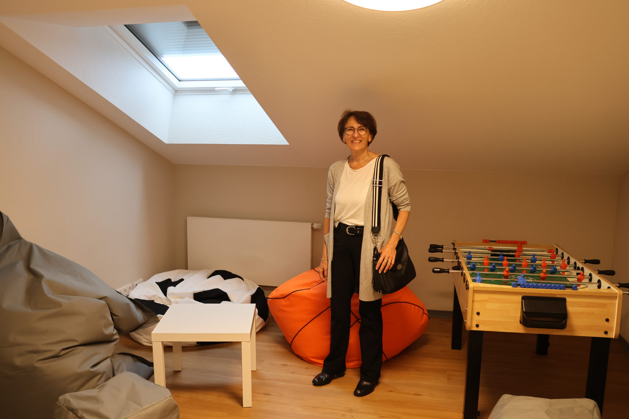 Staatssekretärin Ute Leidig besucht neu sanierte Frauenhilfe ...