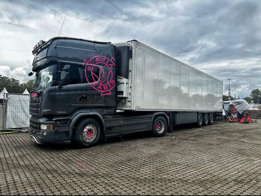 Im Gespräch mit Deutschlands bekanntester Truckerin: Christina Scheib ...